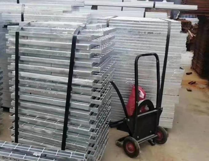 60mm Steel Walkway Grating Powder Coated Explosion Proof Dense Steel ...